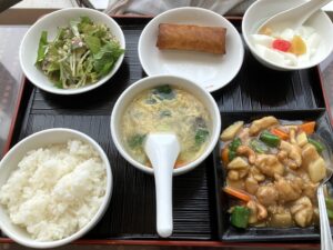 【KITTE博多9F】横浜中華街梅蘭の名物焼きそばは餡が美味しい | 文貴ブログ